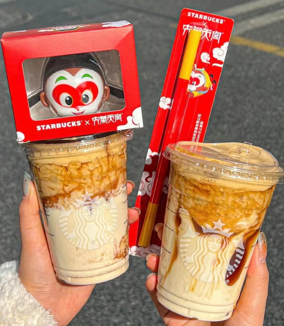 星巴克首次IP动画联名！时空系列“流冻拿铁”上线-FoodTalks全球食品资讯