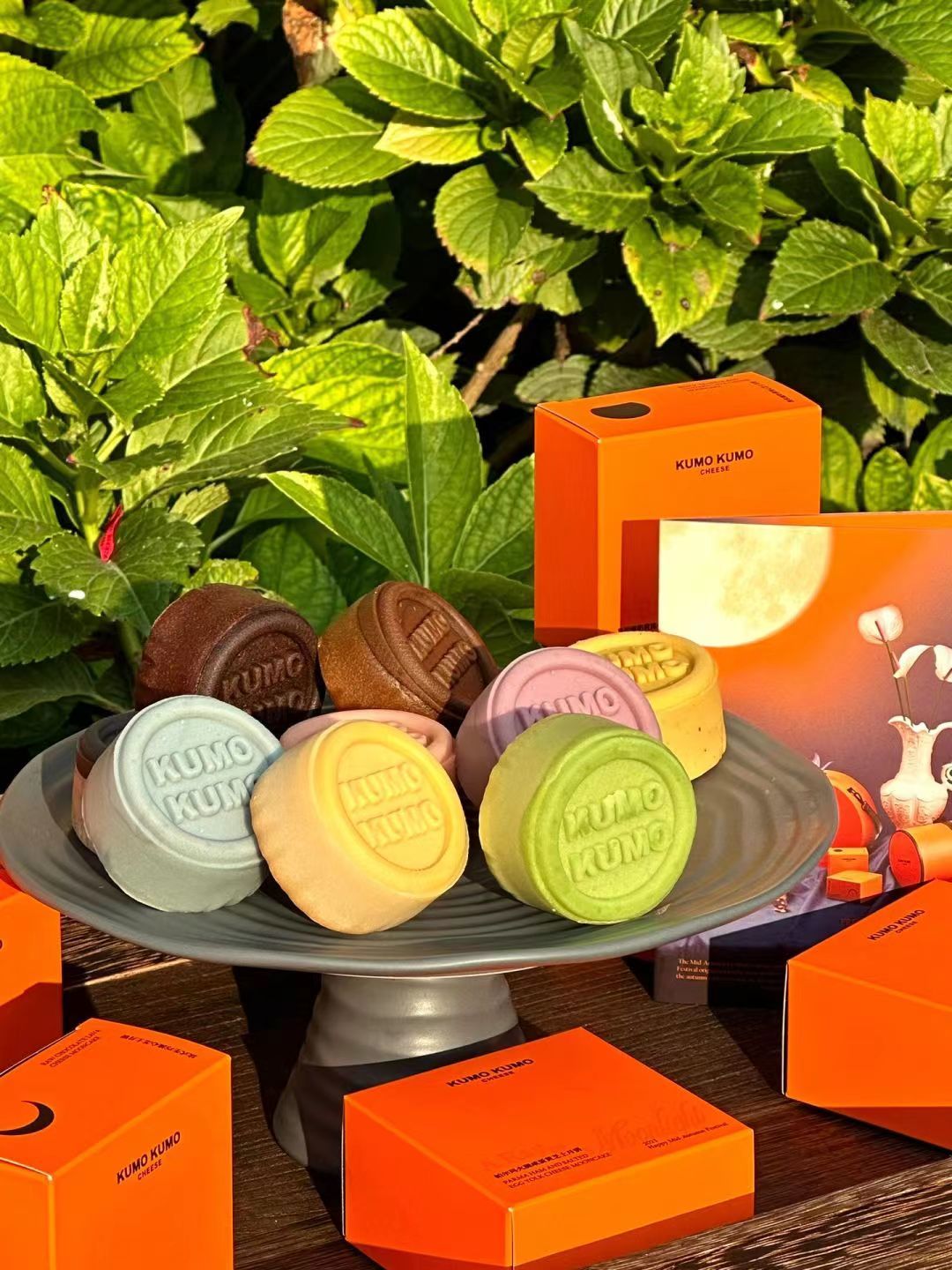 Pull-Tab x 采芝斋推出「星河揽月」中秋月饼礼盒-FoodTalks全球食品资讯