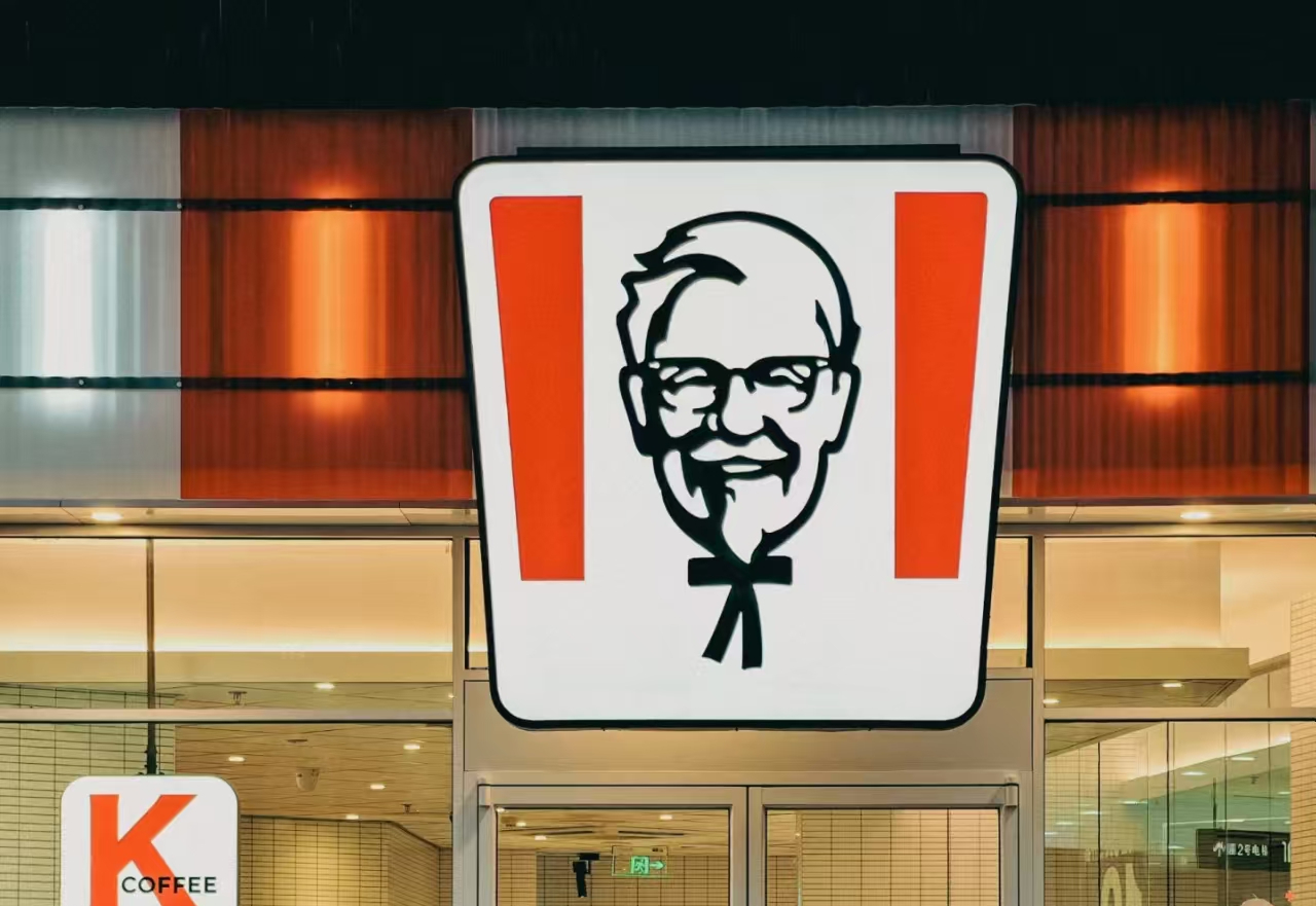 肯德基的「疯狂星期四」为什么能一直“疯狂”？-FoodTalks全球食品资讯