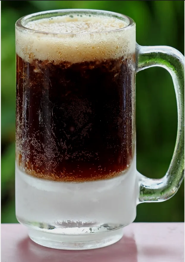 根汁啤酒（Root Beer），樟脑味阴影下的奇特饮品-FoodTalks全球食品资讯