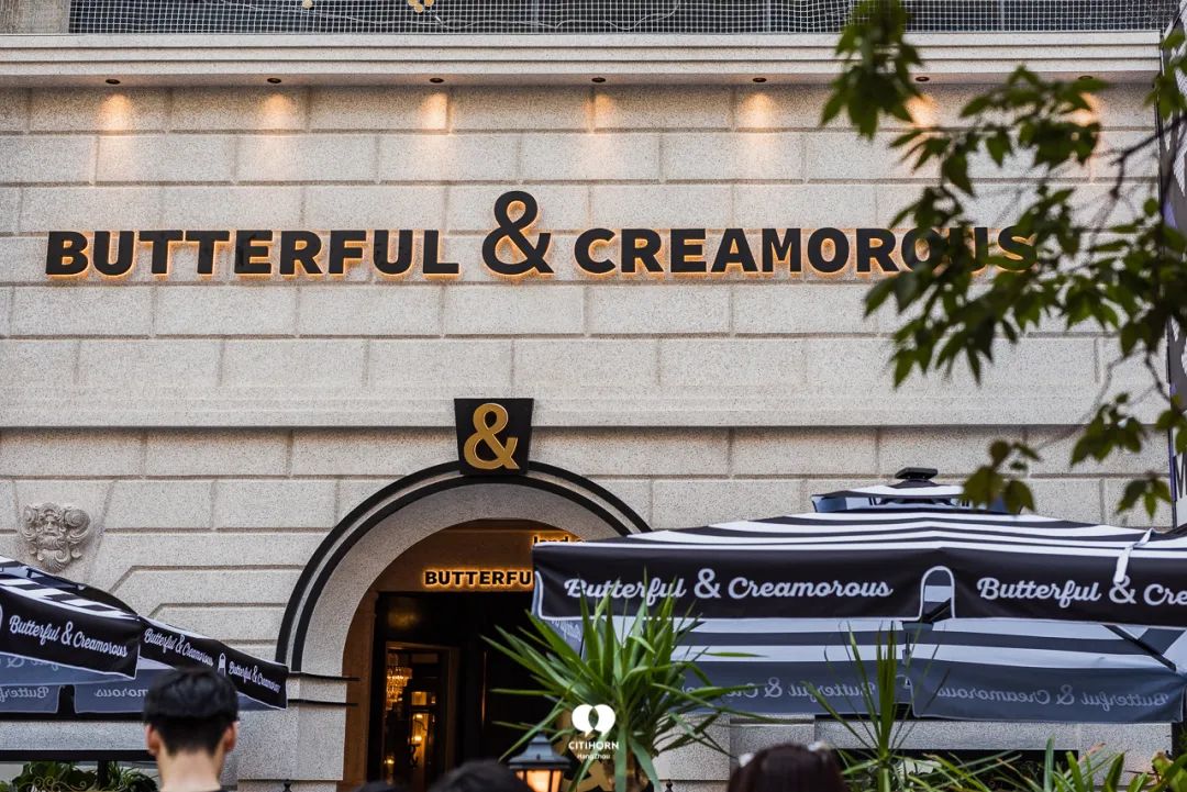 网红面包店B&C一个成本不到六块钱的纸袋，闲鱼转手能卖100？-FoodTalks全球食品资讯