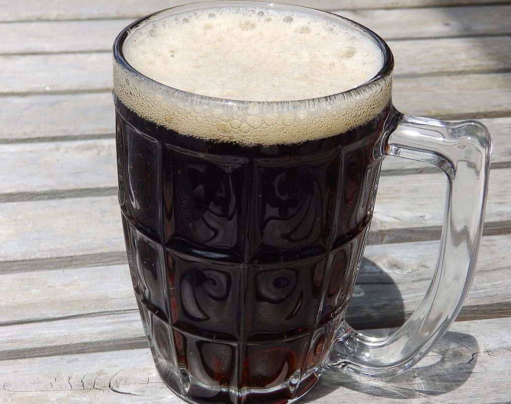 根汁啤酒（Root Beer），樟脑味阴影下的奇特饮品-FoodTalks全球食品资讯