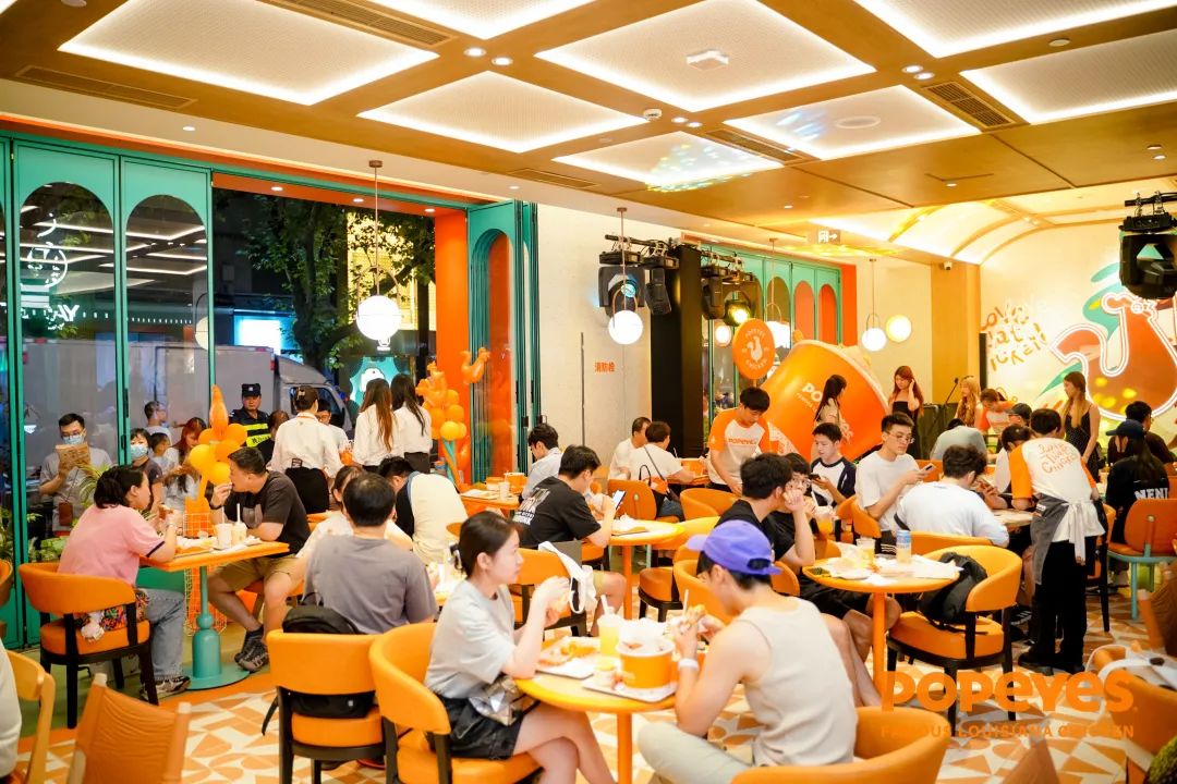 对话Tims天好中国CEO卢永臣：咖啡+炸鸡协同效应巨大，Popeyes今年不排除开放加盟-FoodTalks全球食品资讯