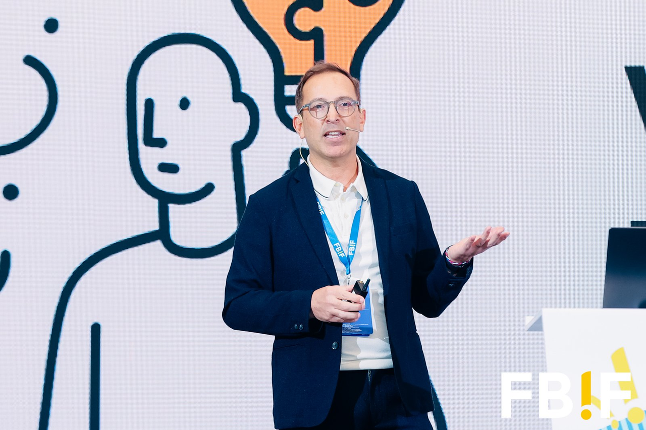 Agile Design in a Fast-Paced World | FoodTalks