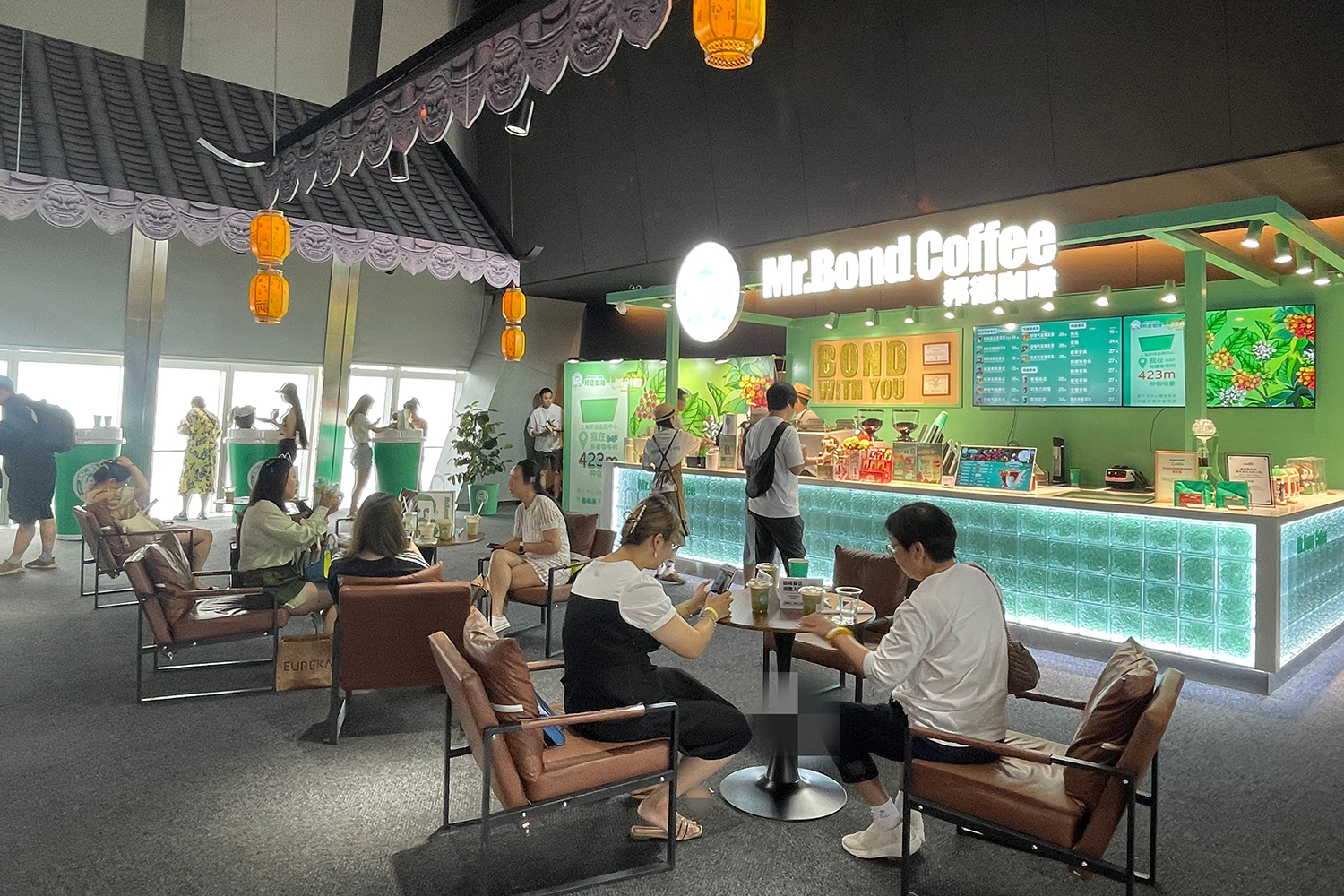 Bond opens the world's tallest coffee shop chain | FoodTalks