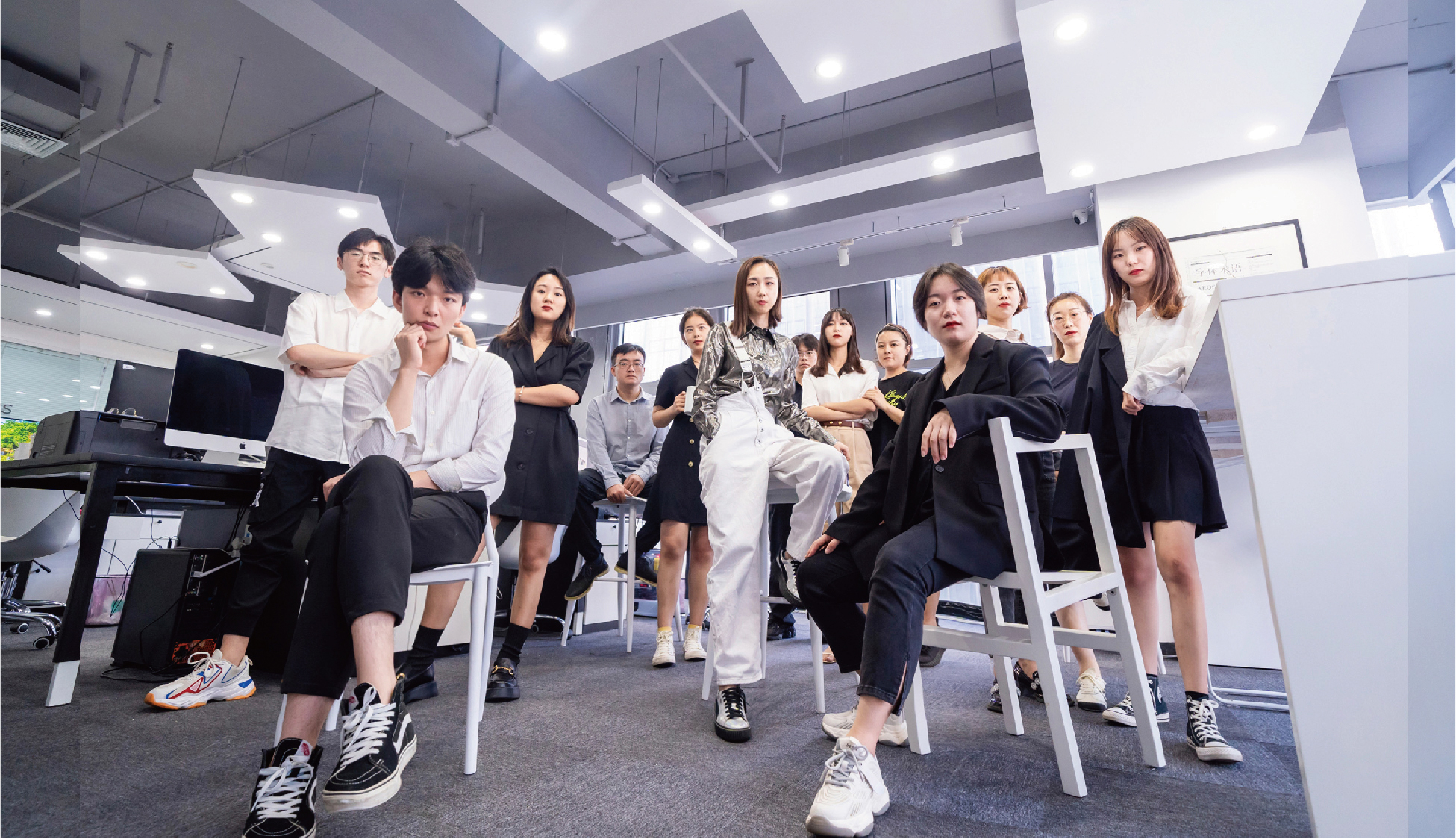 hellolink品牌设计颜究院提供品牌设计 - FoodTalks食品供需平台