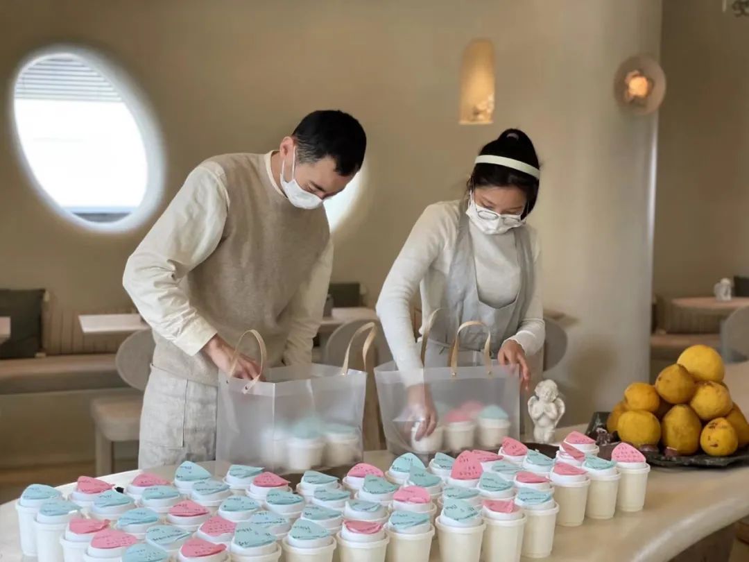 24小时，上海这家咖啡馆起死回生-FoodTalks全球食品资讯