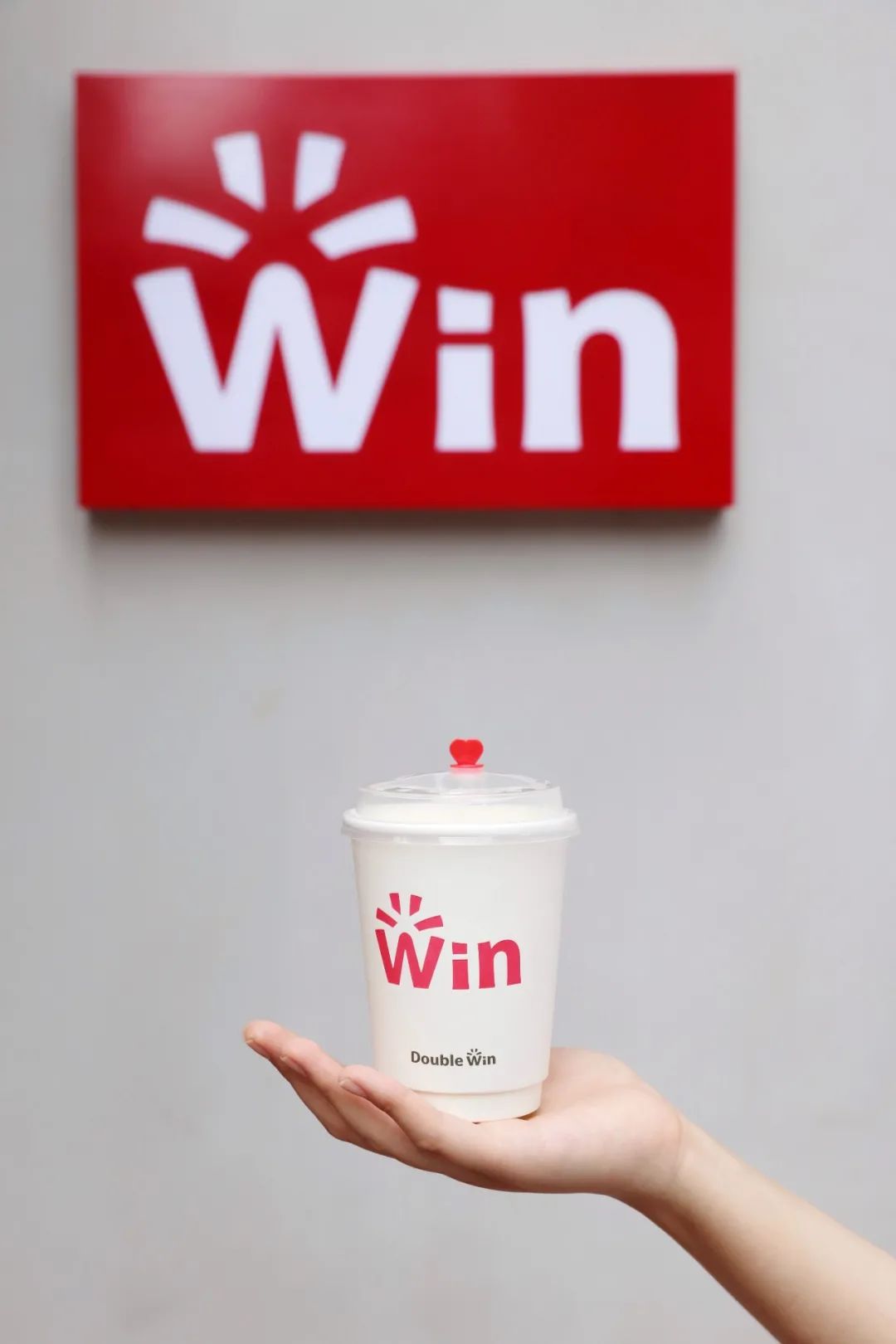 创意咖啡品牌Double Win想在咖啡和奶茶之间搭桥梁-FoodTalks全球食品资讯