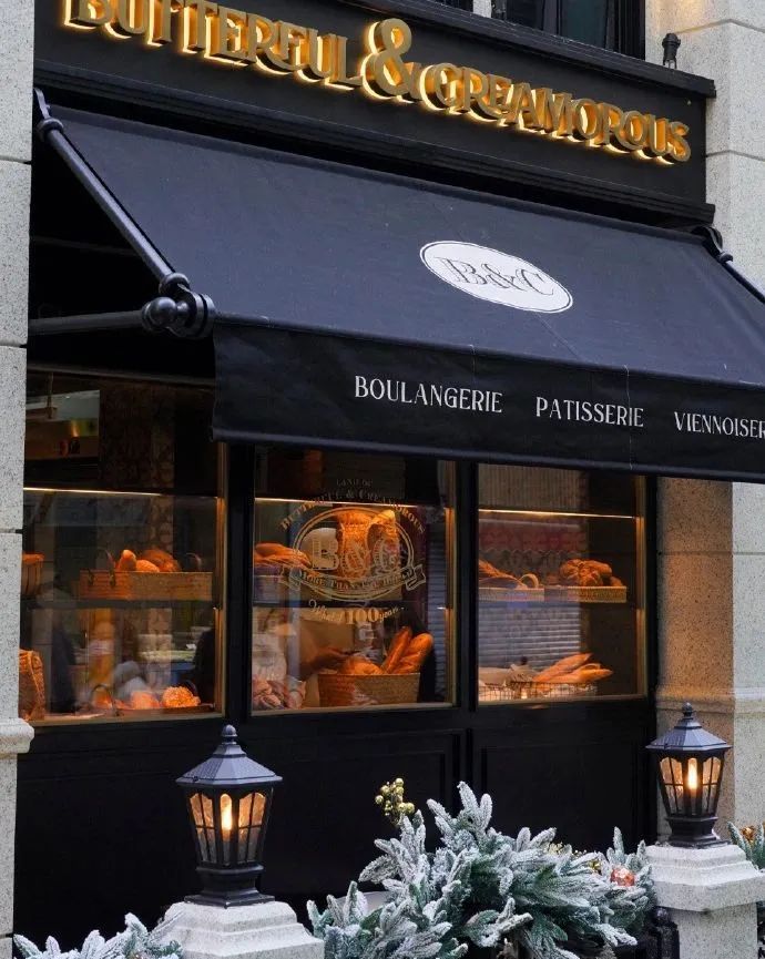 黄油与面包、FASCINO、烂李子...这届人气烘焙品牌为何纷纷推副线？-FoodTalks全球食品资讯