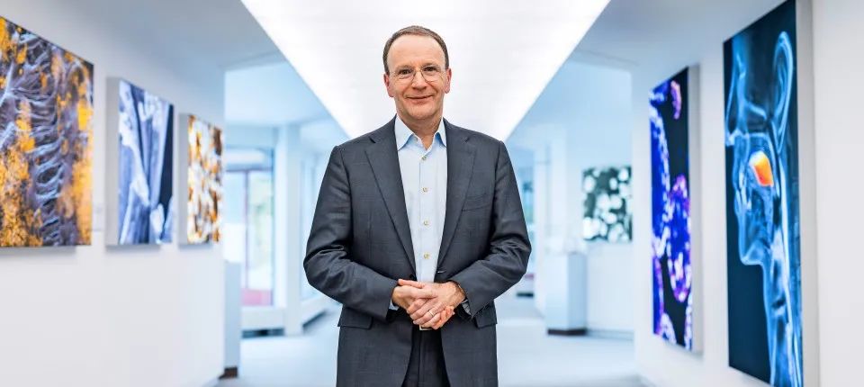 食品饮料500强CEO去年薪酬分化：有人增长至近2亿，有人却“缩水”2500万-FoodTalks