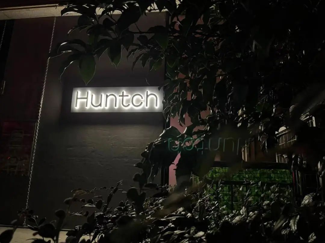 专访「探酌」：以香水为灵感，做一瓶不被定义的“白酒” | 酒零后-FoodTalks