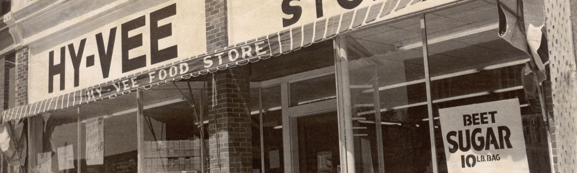 $13 billion in annual sales: Hy-Vee went from a rural grocery store to ...