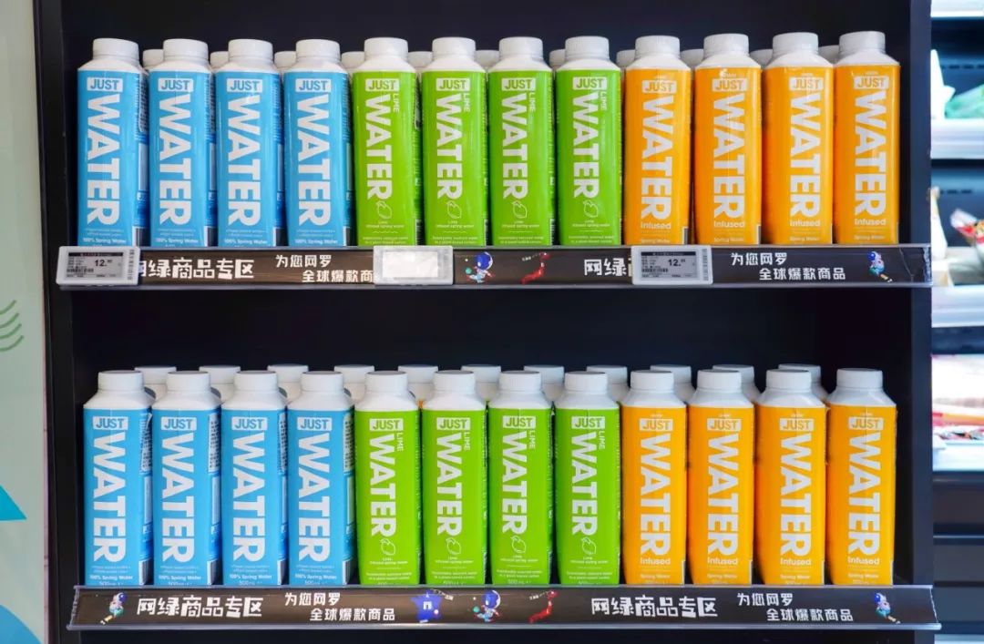“用纸瓶装水”的JUST WATER登陆中国，这位“环保卫士”能在中国吃香么？-FoodTalks全球食品资讯